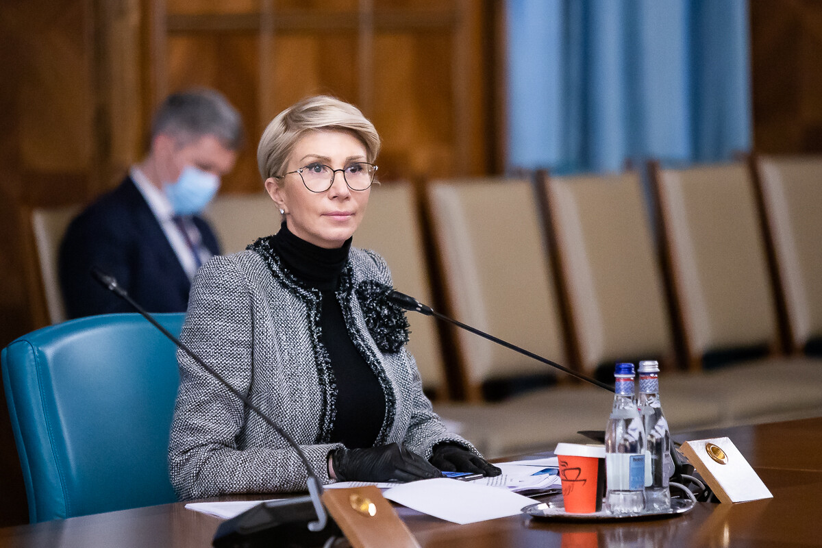 Munkaügyi miniszter: az alkalmazottak akár 70 éves korukig is dolgozhatnak