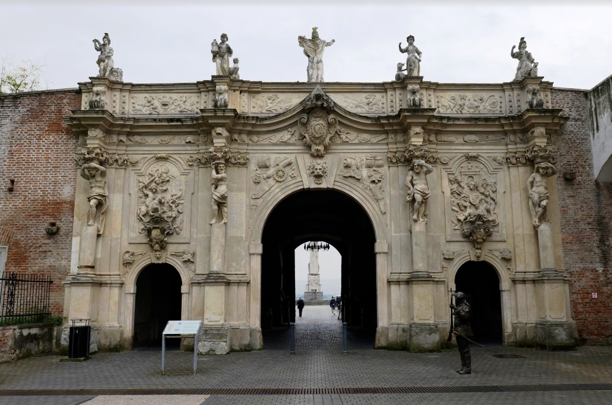 Erdély legjei: Fehér megye – a gyulafehérvári vár