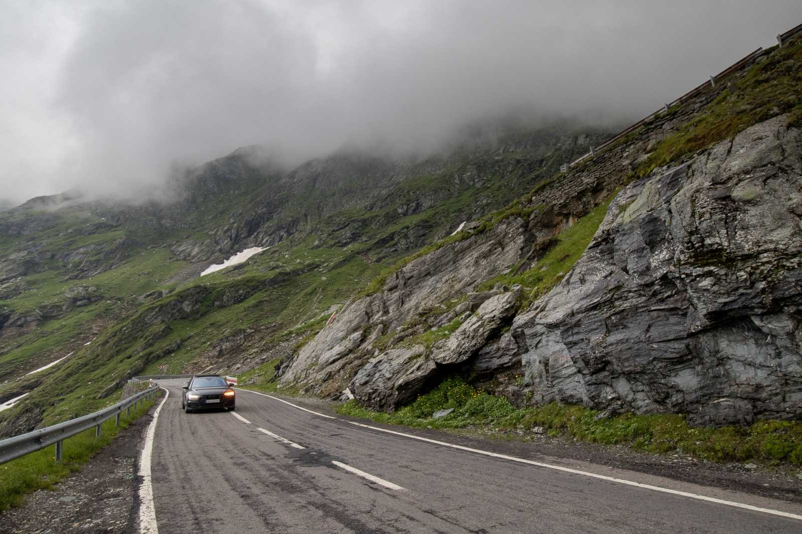 A Transzfogarason jártunk, egy medvét sem láttunk
